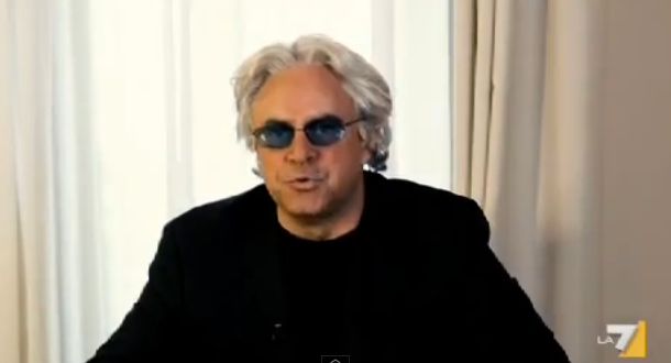 MAURIZIO CROZZA NELL'IMITAZIONE DI FLAVIO BRIATORE - FOTO E VIDEO