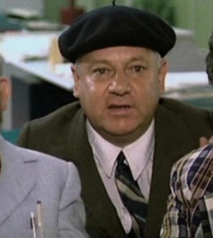 Fantozzi compie 40 anni e la tv lo celebra. Paolo Villaggio ospite ...