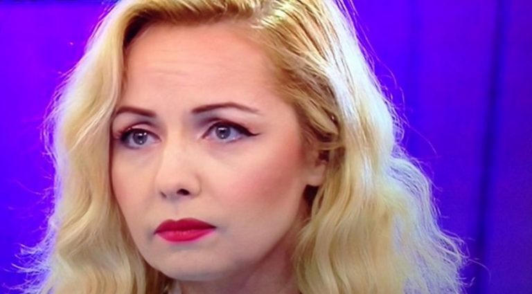 Lisa Fusco contro le fan di Giulia De Lellis a Pomeriggio Cinque ...