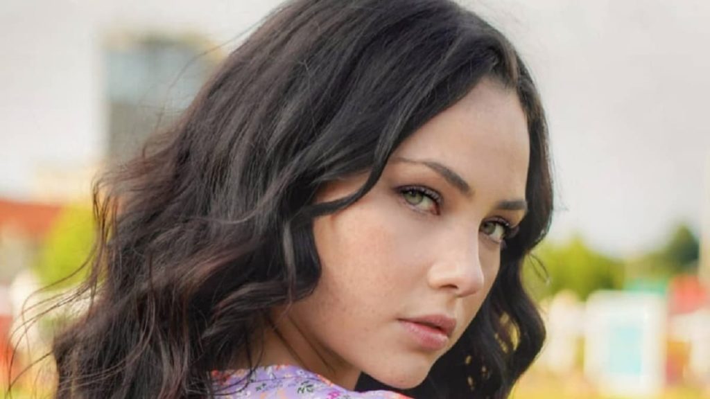 Adua Del Vesco al GF Vip, giornalista: "Devi tenere a freno la lingua ...