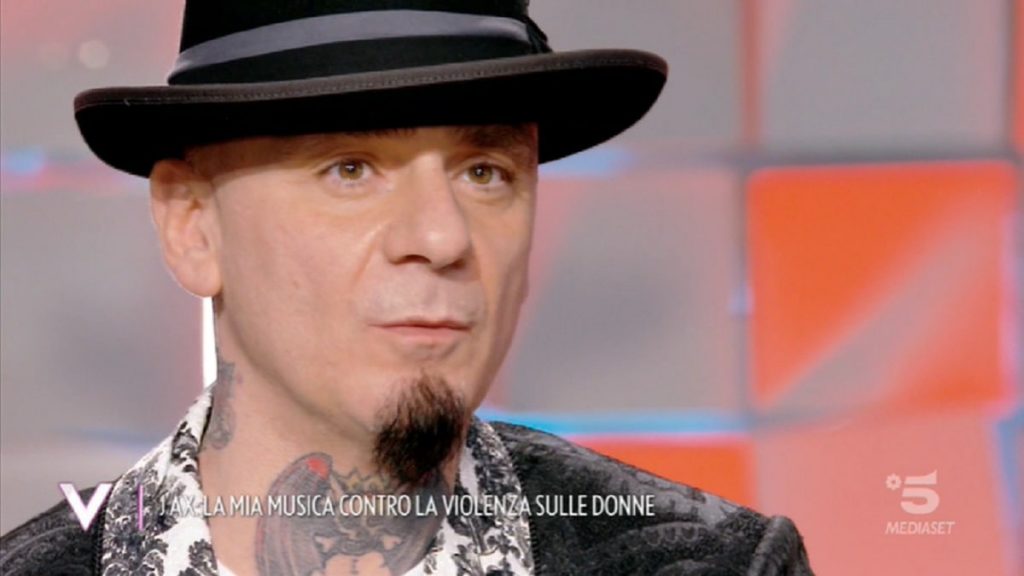 J-Ax: vero nome e cognome, vita privata, età, moglie, figlio, Articolo ...
