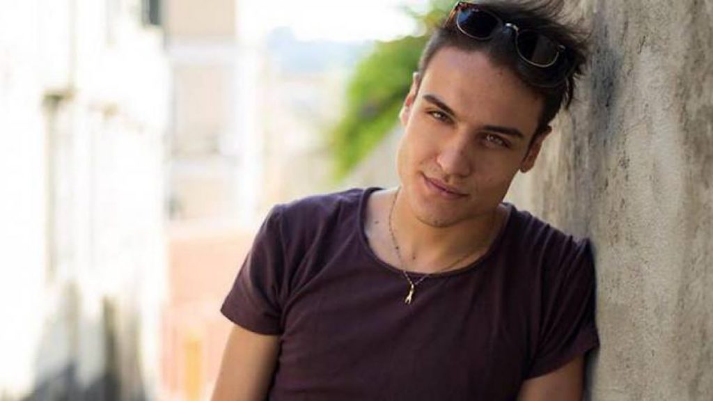 Simone Paciello all’Isola dei Famosi 2021: “Mi ispiro a Sergio Muniz ...