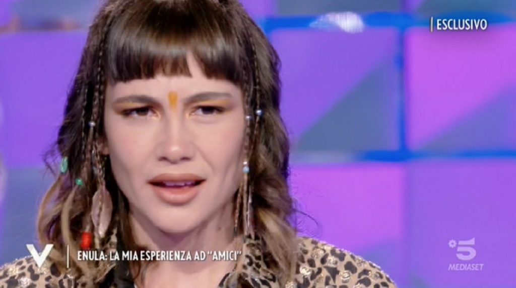 Enula, confessione a Verissimo sulla madre: "E' sempre stata severa con ...