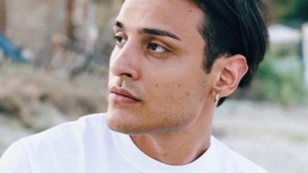 Awed confessa: “All’Isola dei Famosi ho tradito me stesso”. Ecco perché ...