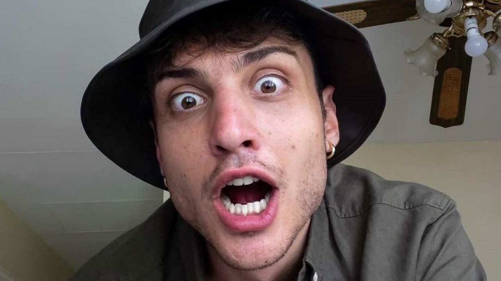 Awed, brutta disavventura dopo L'isola dei famosi: "Solita vita di me ...