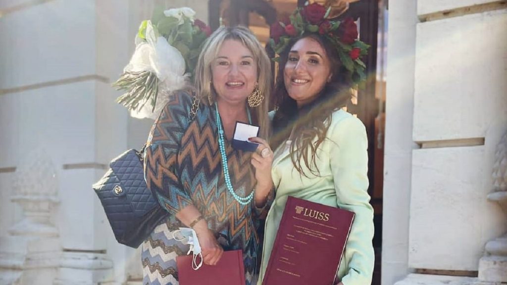 Monica Setta festeggia la laurea della figlia Gaia: "Felicità pura ...