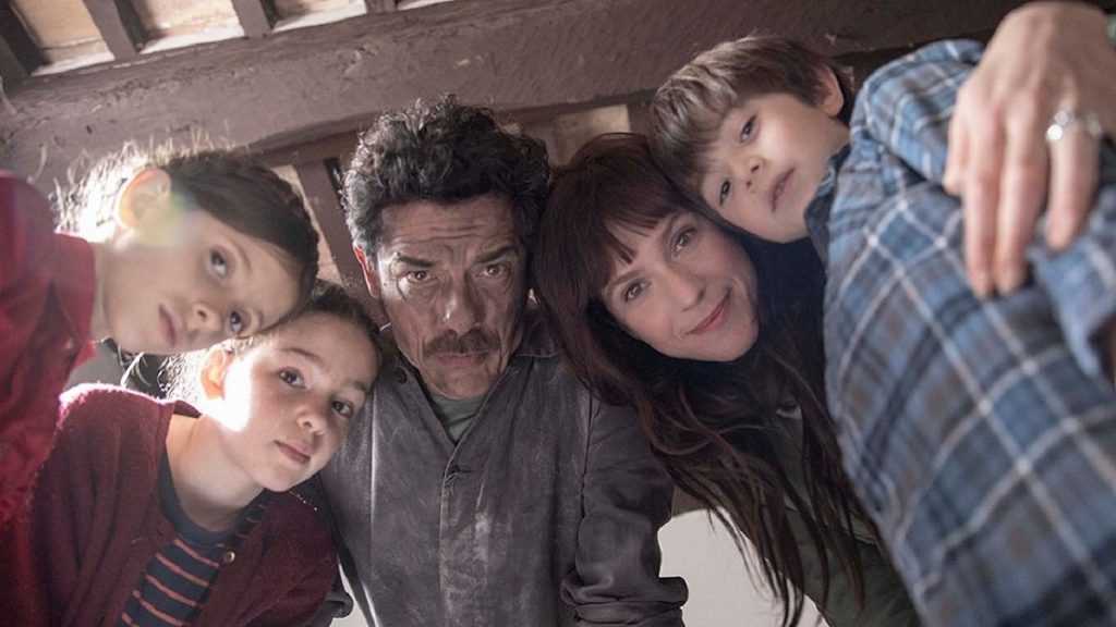 Mio fratello rincorre i dinosauri: trama e storia vera del film in onda ...