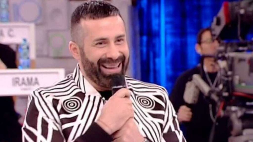 Luca Tommassini all’Isola dei Famosi? “Ilary Blasi lo corteggia” dice ...