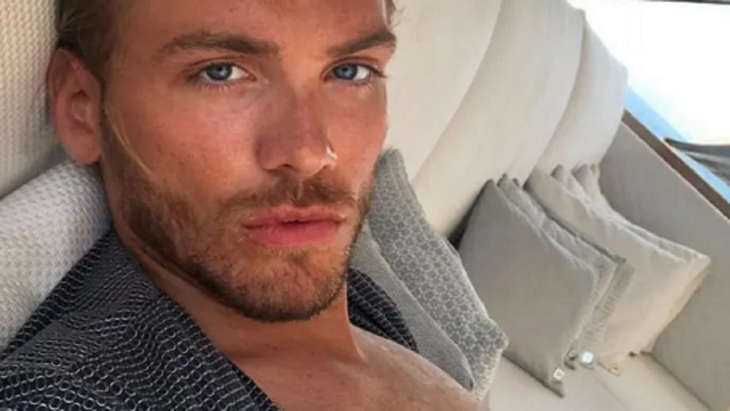 Alberto De Pisis chi è: età, altezza, instagram, coming out ex di ...