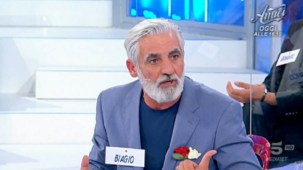 Uomini e Donne oggi: Biagio Di Maro abbandona, Gloria Nicoletti lo ...