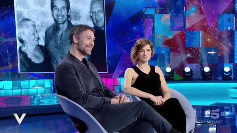 Raoul Bova a Verissimo: "Buongiorno mamma 2? Anna si sveglia dal coma ...
