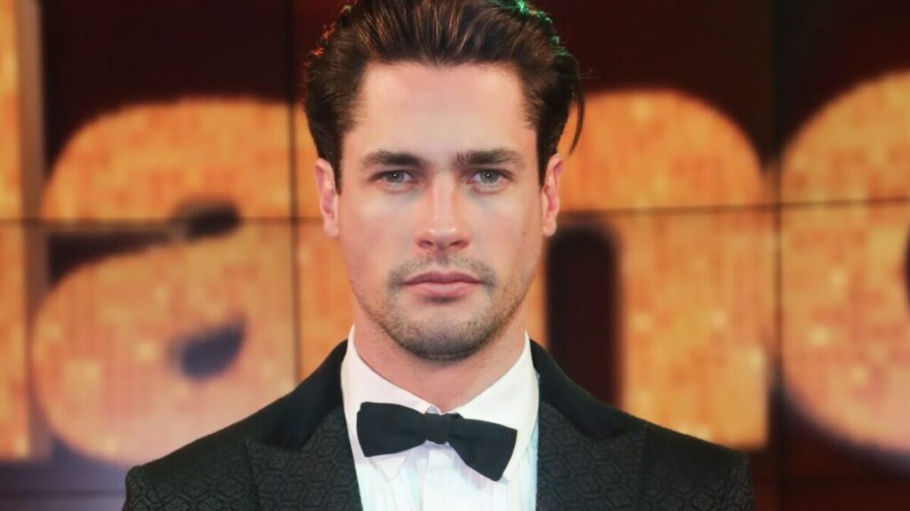 Christopher Leoni chi è? Età, altezza, peso, lavoro, compagna, figli ...