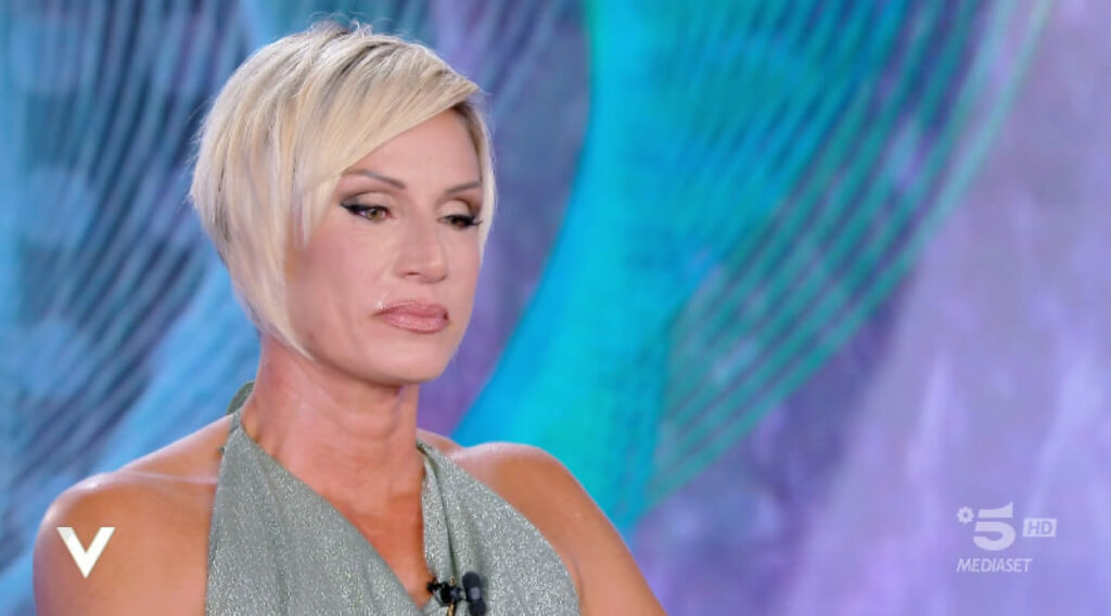 Annalisa Minetti a Verissimo: "Lei è come me", Silvia Toffanin in ...