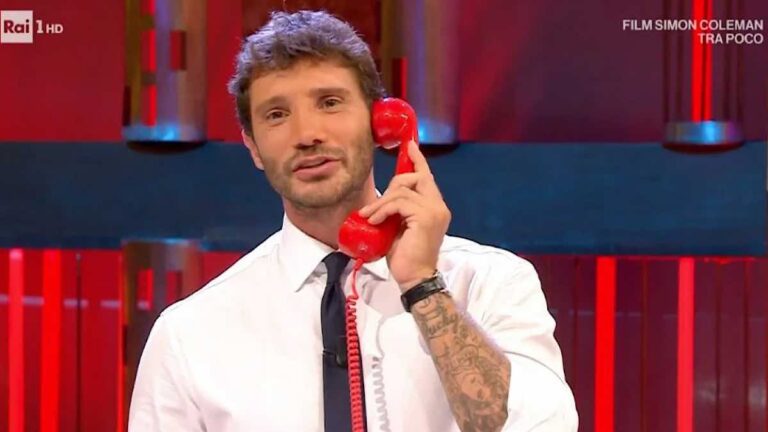 Stefano De Martino non ha dubbi: "Con Affari Tuoi ho fatto il mio ...