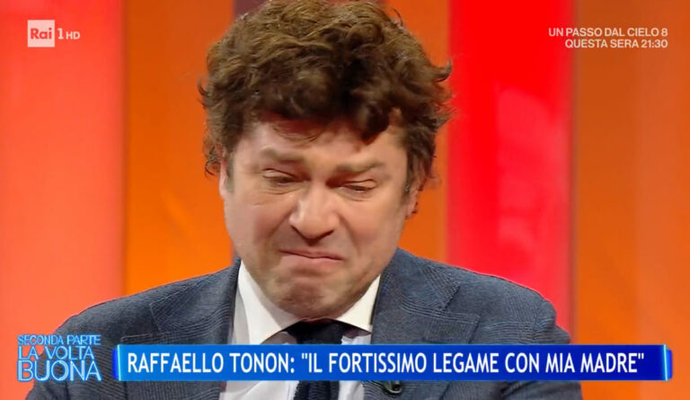 Raffaello Tonon mai visto così in televisione: il crollo a La volta ...