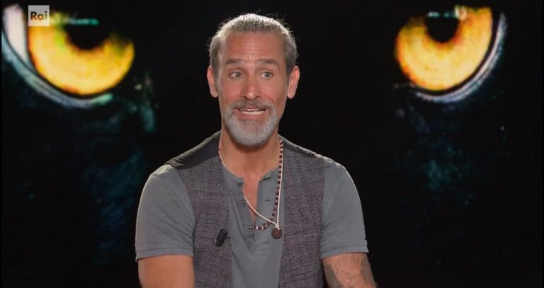 Raz Degan spiazza Fagnani a Belve: "Faccio una pratica intima ...